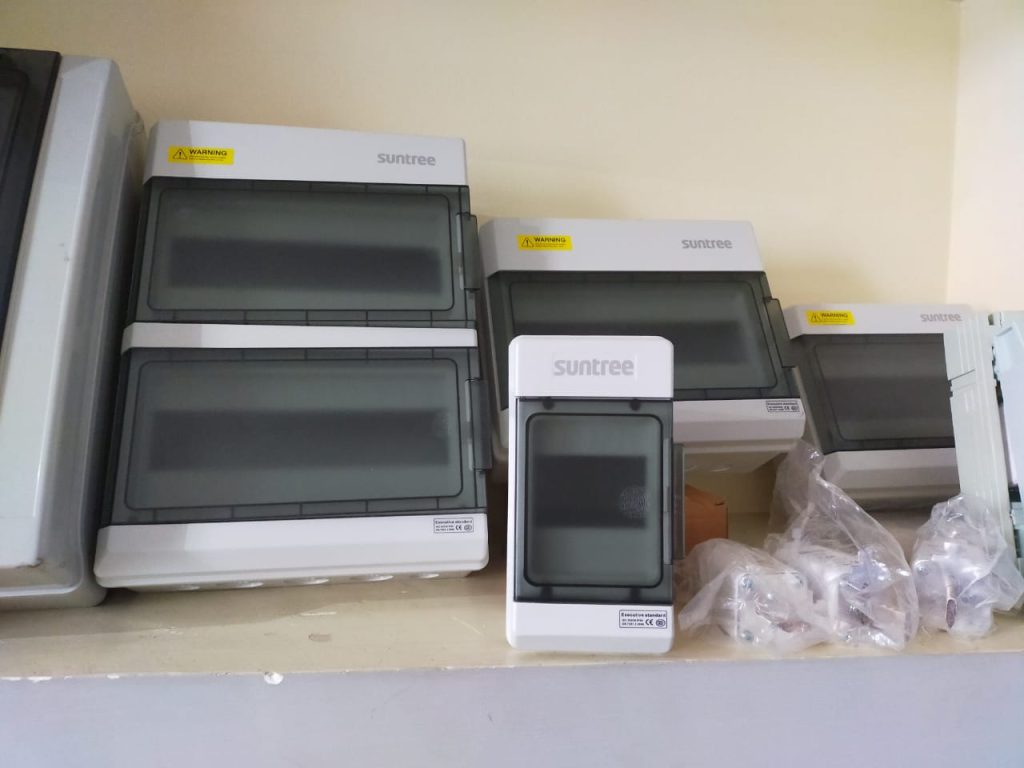 ENCLOSURES AND COMBINER BOXES - Solarman Power Solutions